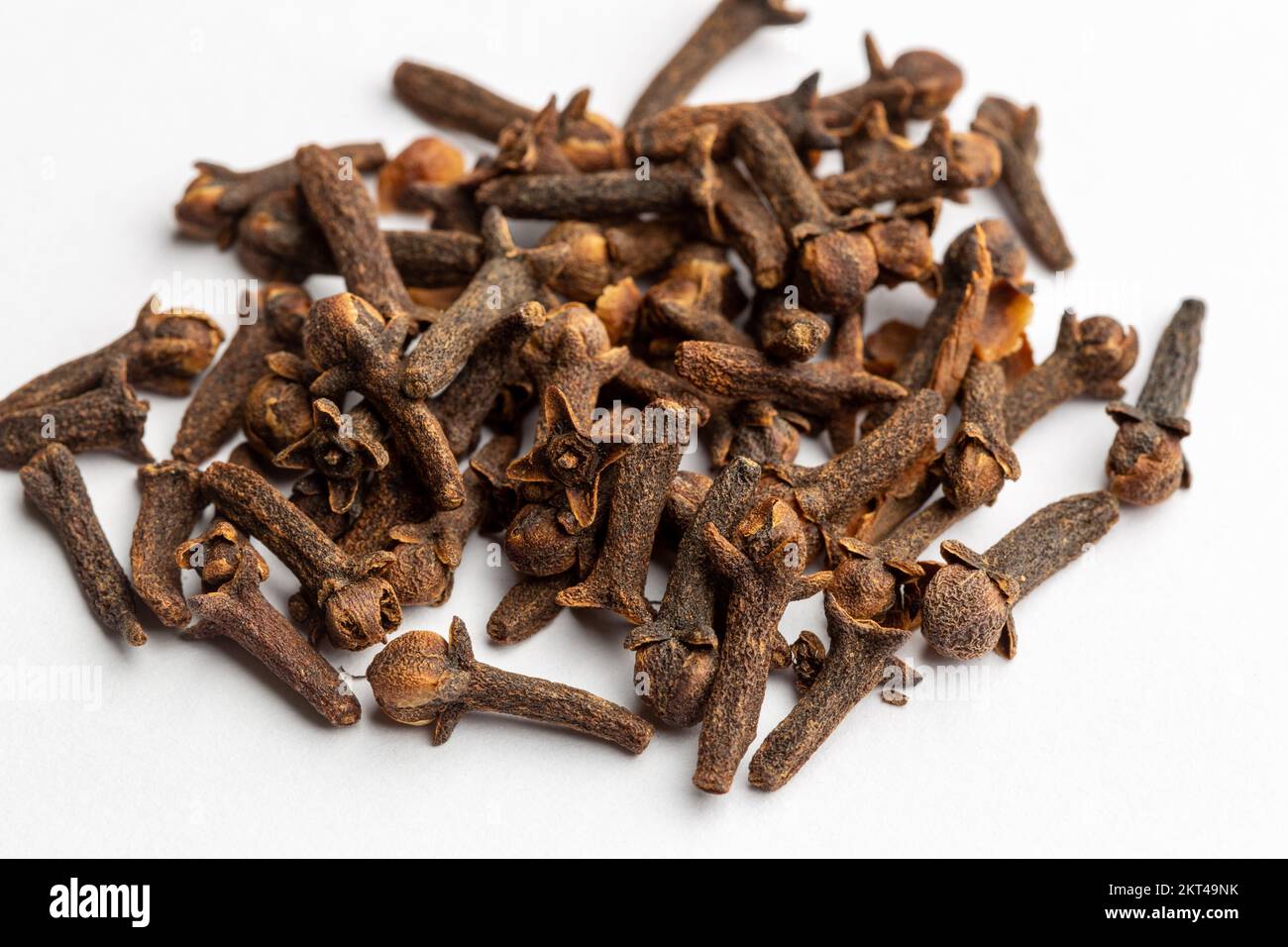 Dried clove hi-res stock photography and images - Alamy