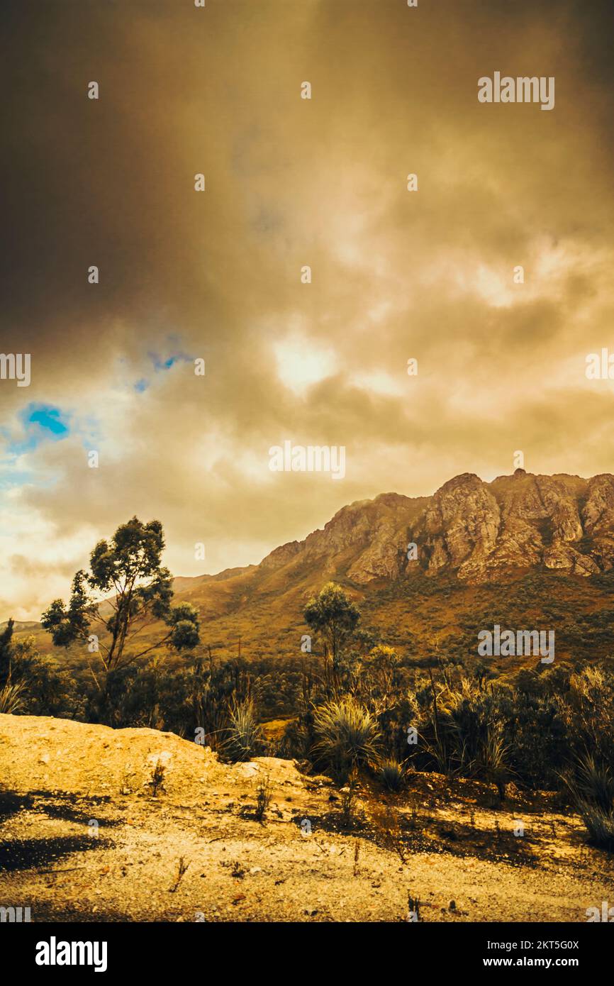 Sentinel range hi-res stock photography and images - Alamy