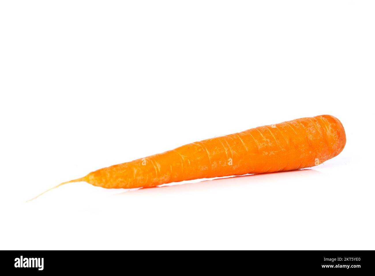 Carott isolated on white background Stock Photo - Alamy