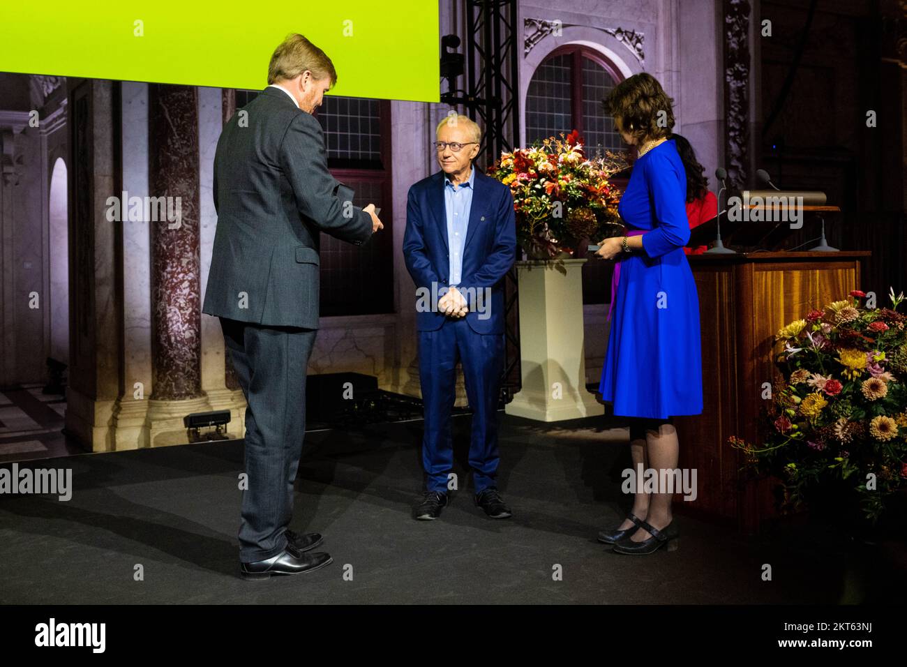 King Willem-Alexander and David Grossman at the presentation of the ...
