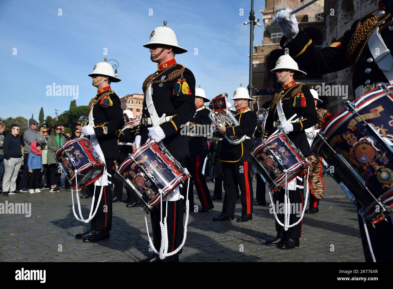 Italy. 29th Nov, 2022. Rome, "flash mob" with the Royal Navy band at ...