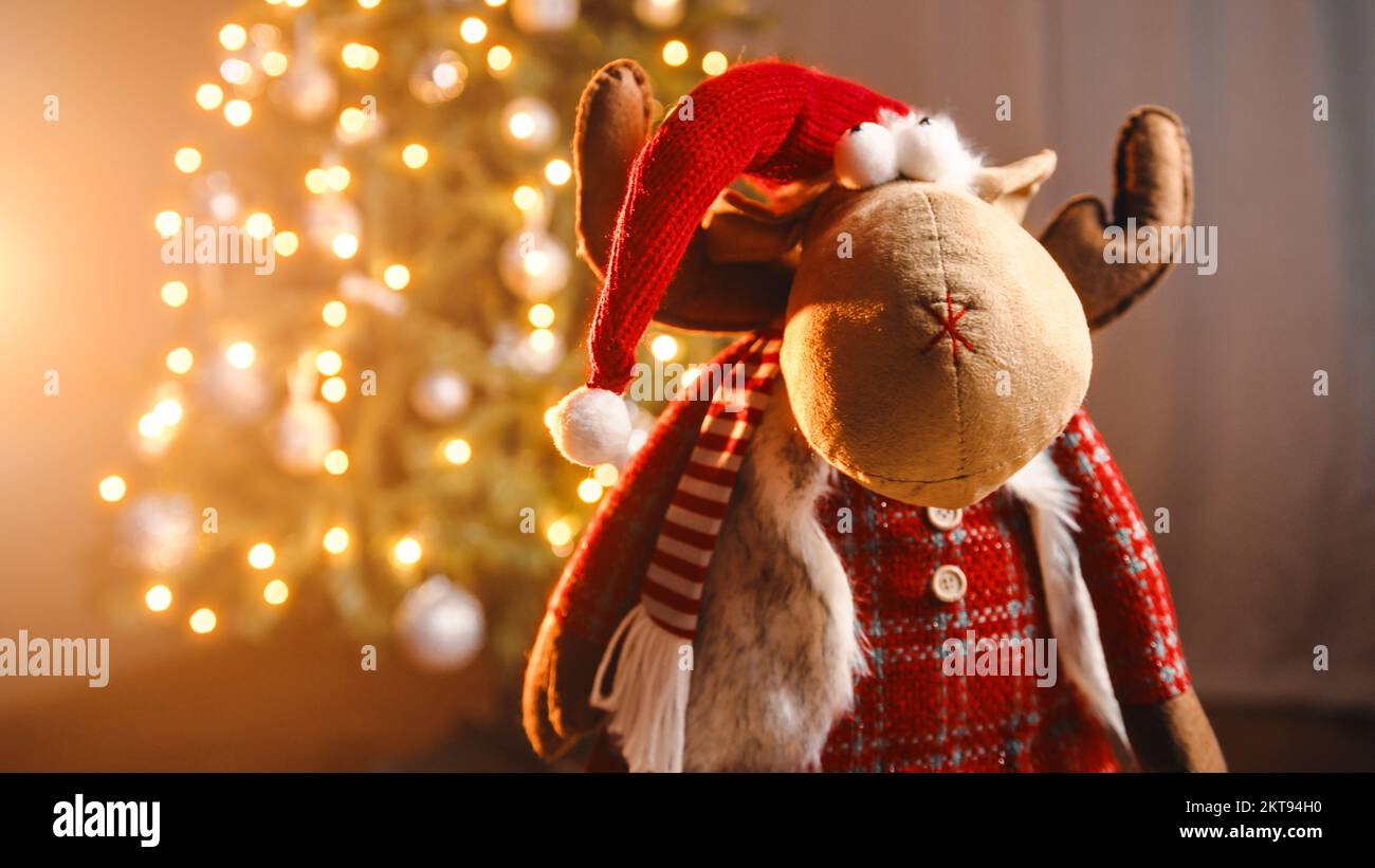 Christmas Reindeer Puppet Stock Photo - Alamy
