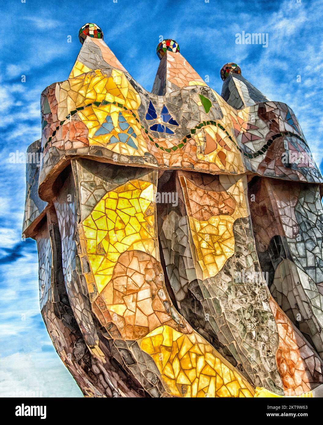 The colourful architecture of Antoni Gaudi at Casa Batllo, Passeig de ...