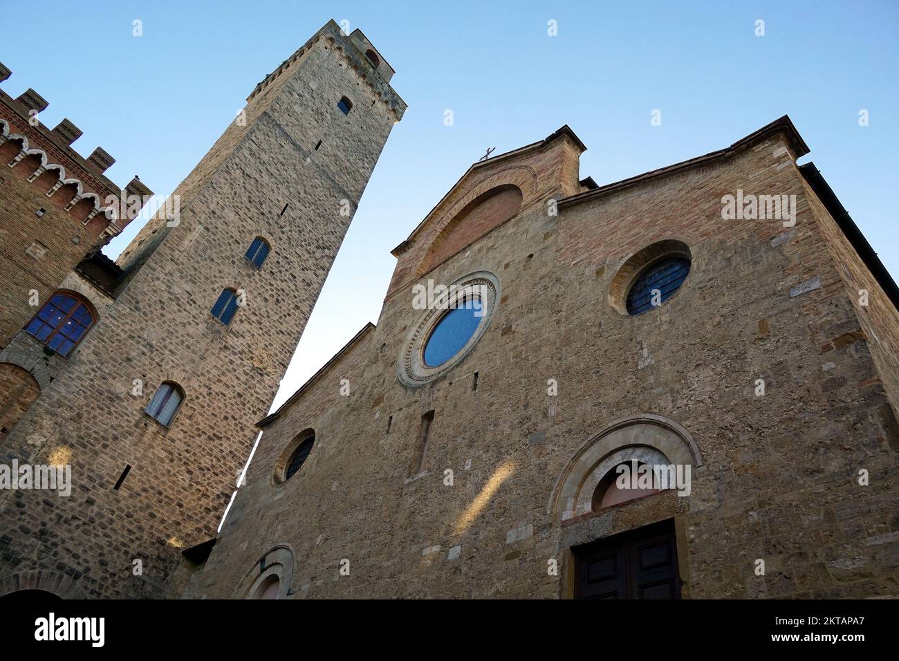 Basilica collegiata di Santa Maria Assunta, San Gimignano, Tuscany ...