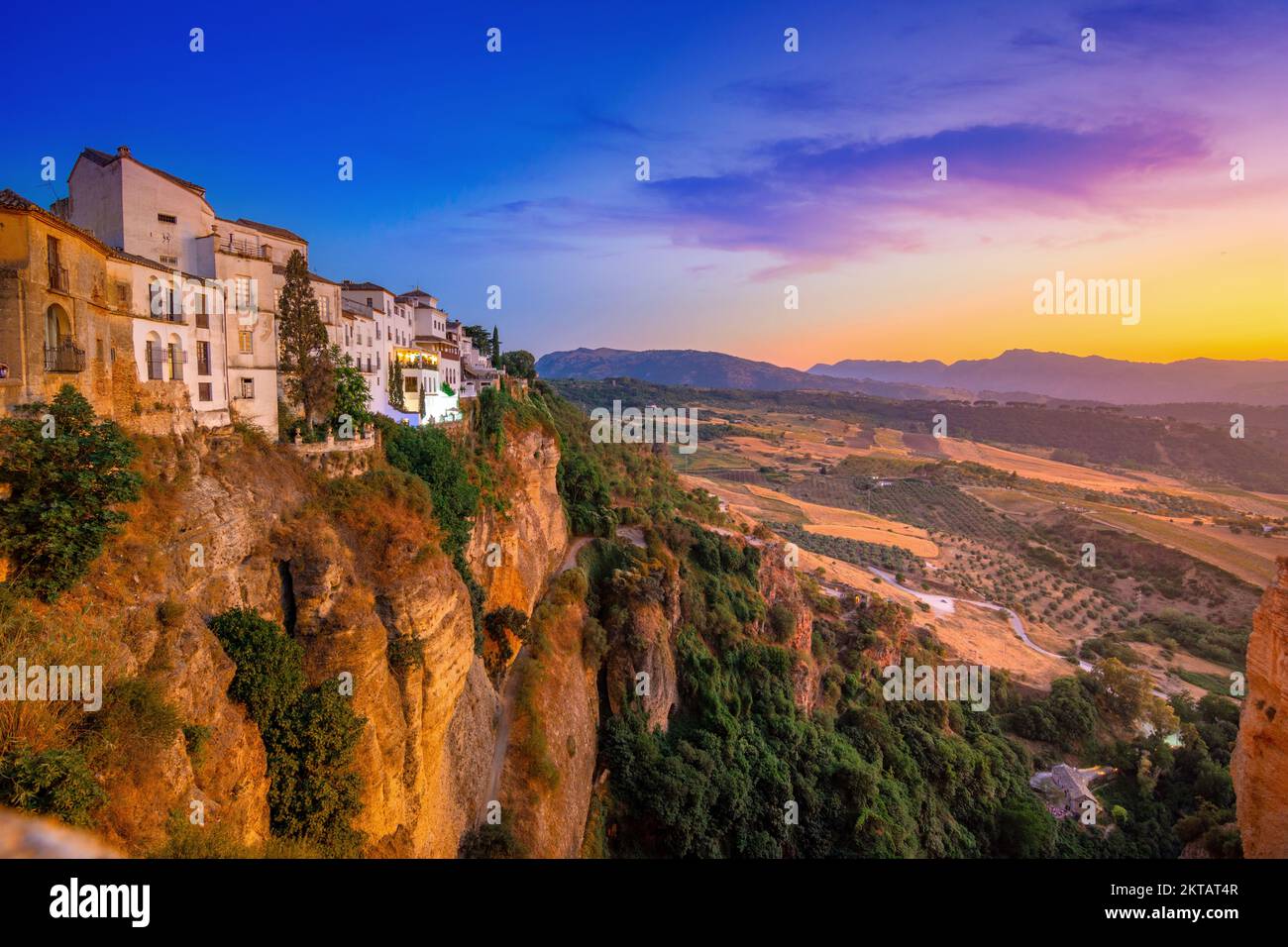 Landmark arch bridge ronda city hi-res stock photography and images - Alamy