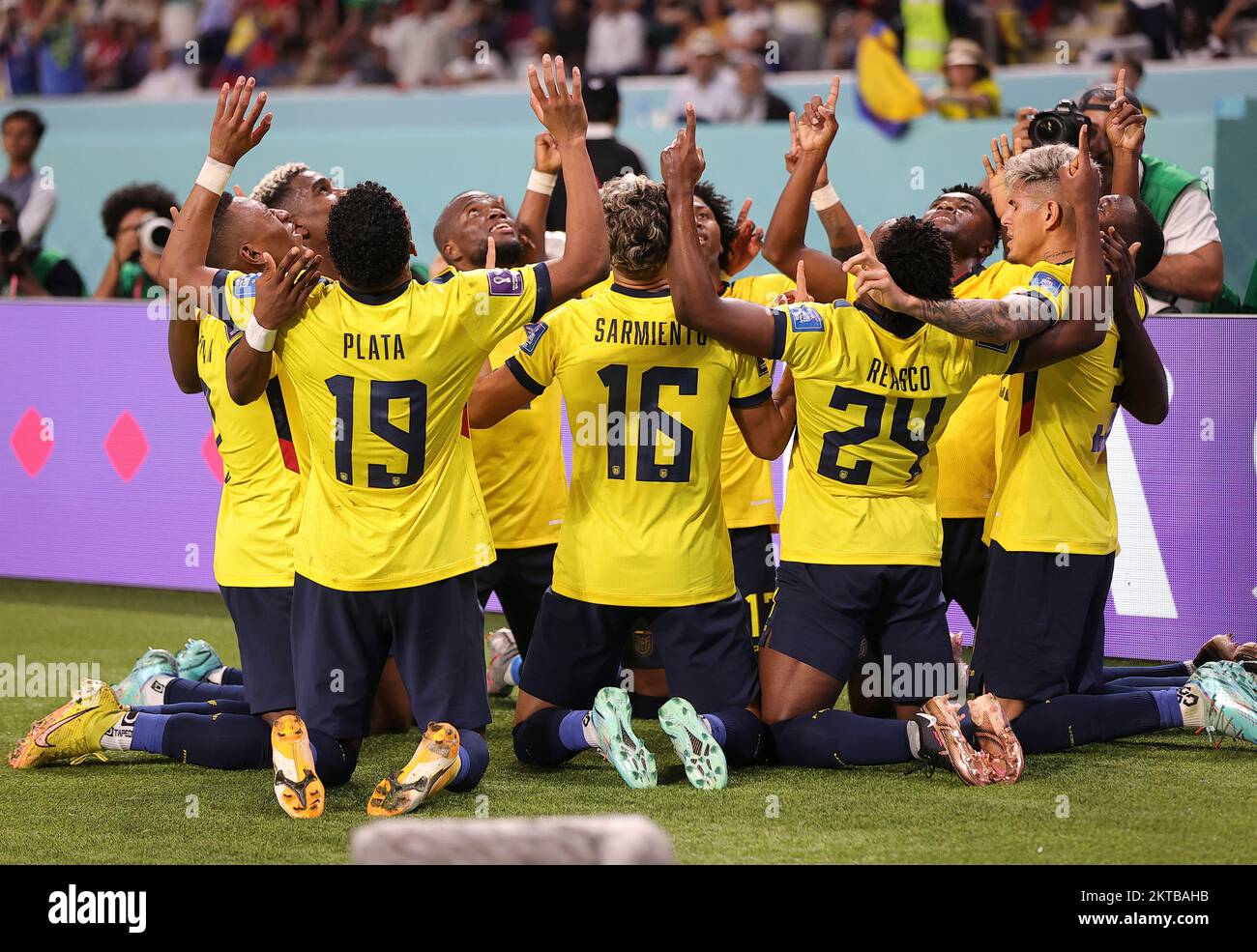 Doha, Qatar. 29th Nov, 2022. Players of Ecuador celebrate scoring ...