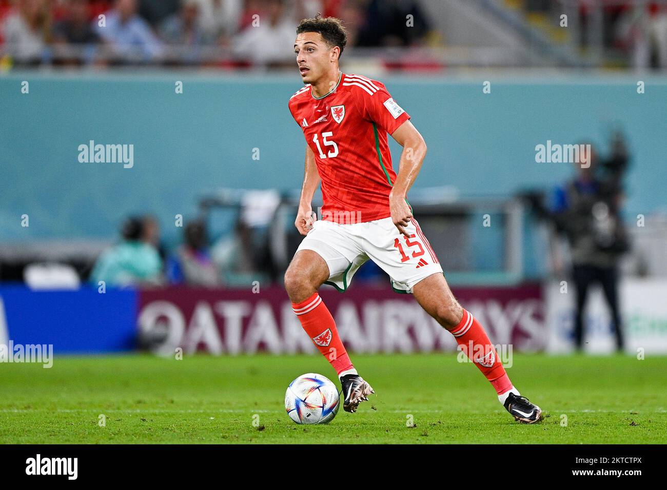 AL RAYYAN, QATAR - NOVEMBER 29: Ethan Ampadu of Wales runs with the ...