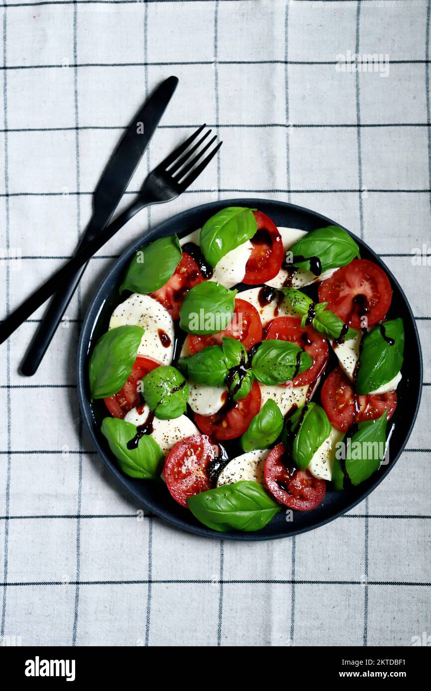 Signature plate hi-res stock photography and images - Alamy