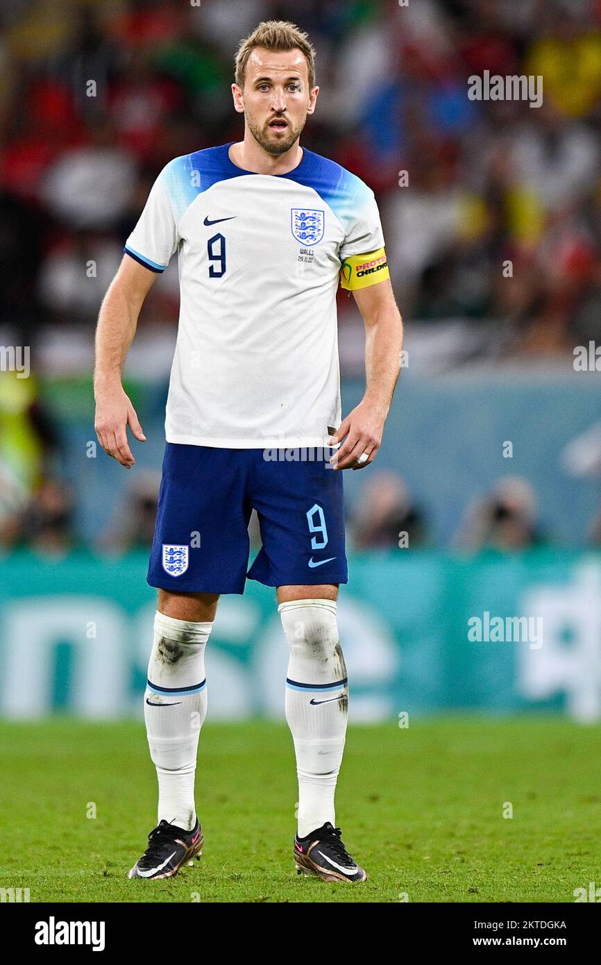DOHA, QATAR - NOVEMBER 29: Harry Kane of England looks on during the ...