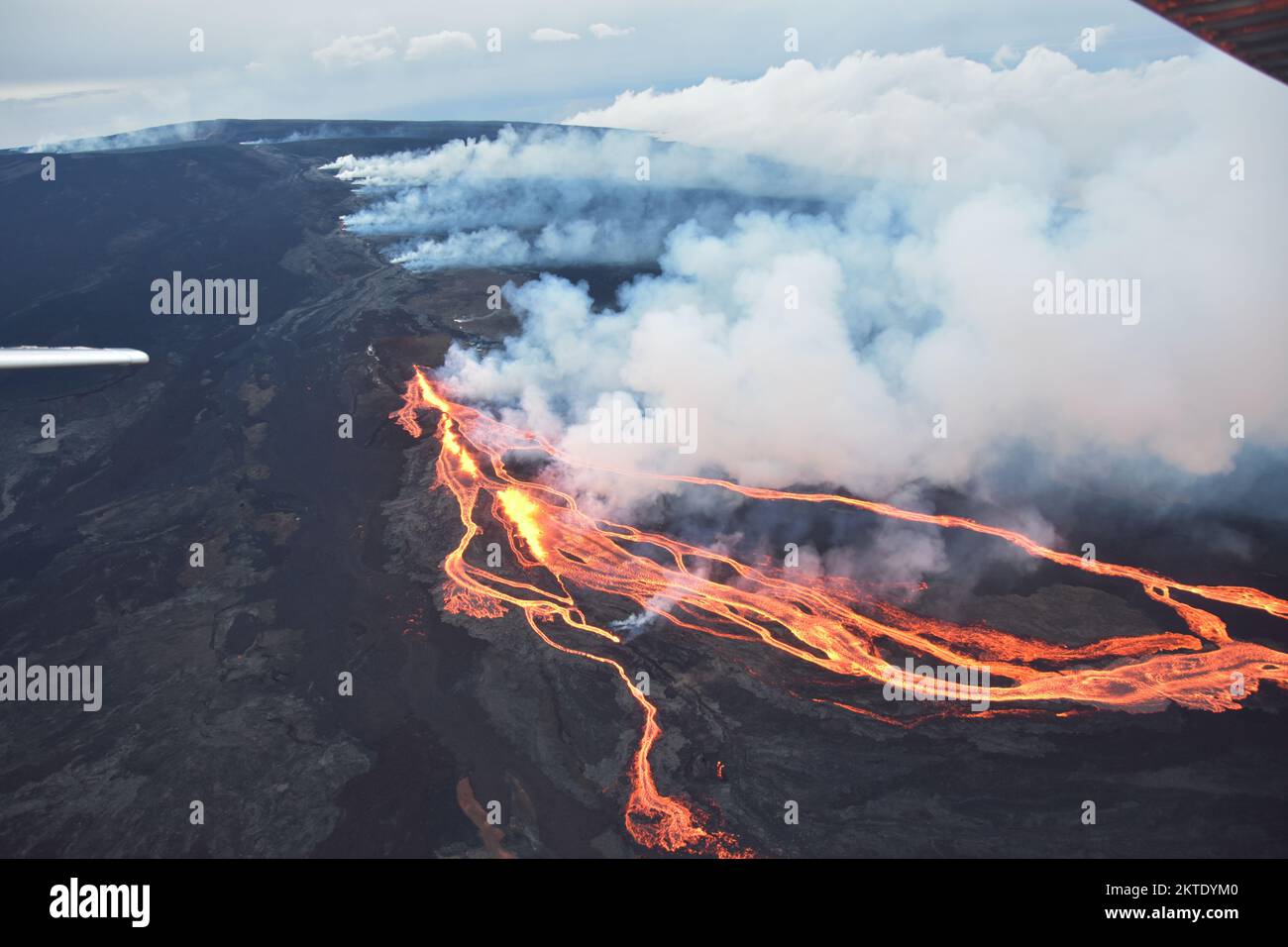 Lava flows on active volcano hi-res stock photography and images - Alamy