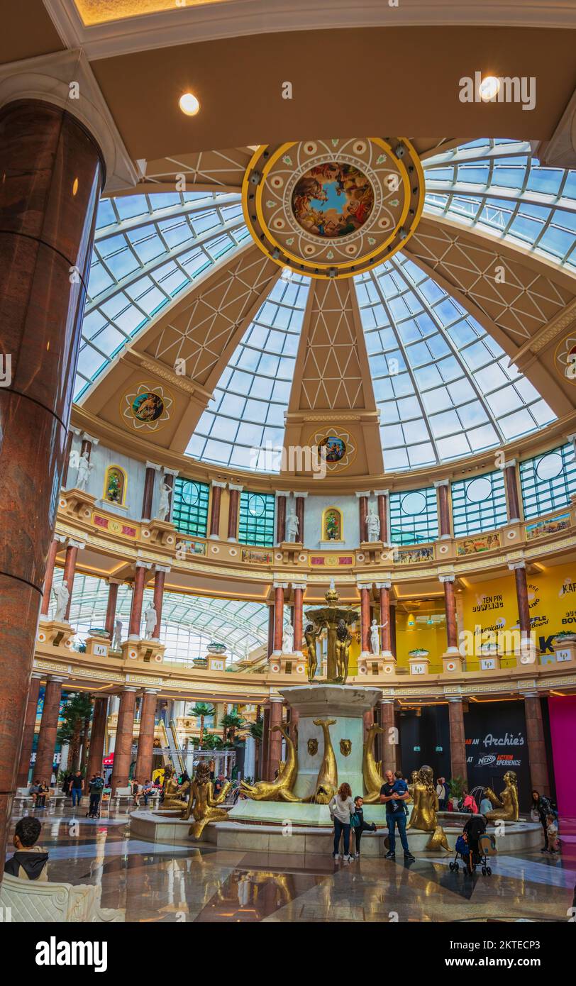 Peel avenue with dome in the Trafford Shopping Centre. The Trafford ...