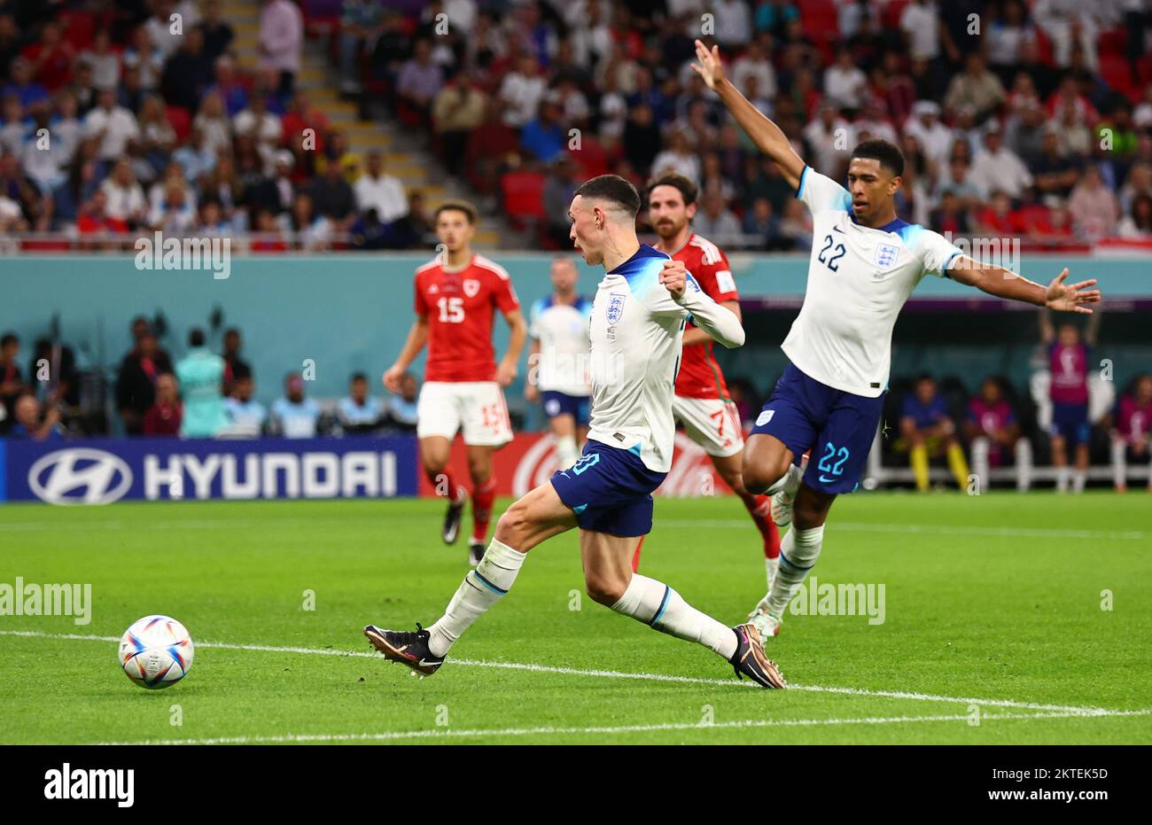 Al Rayyan, Qatar, 29th November 2022. Phil Foden of England scores ...
