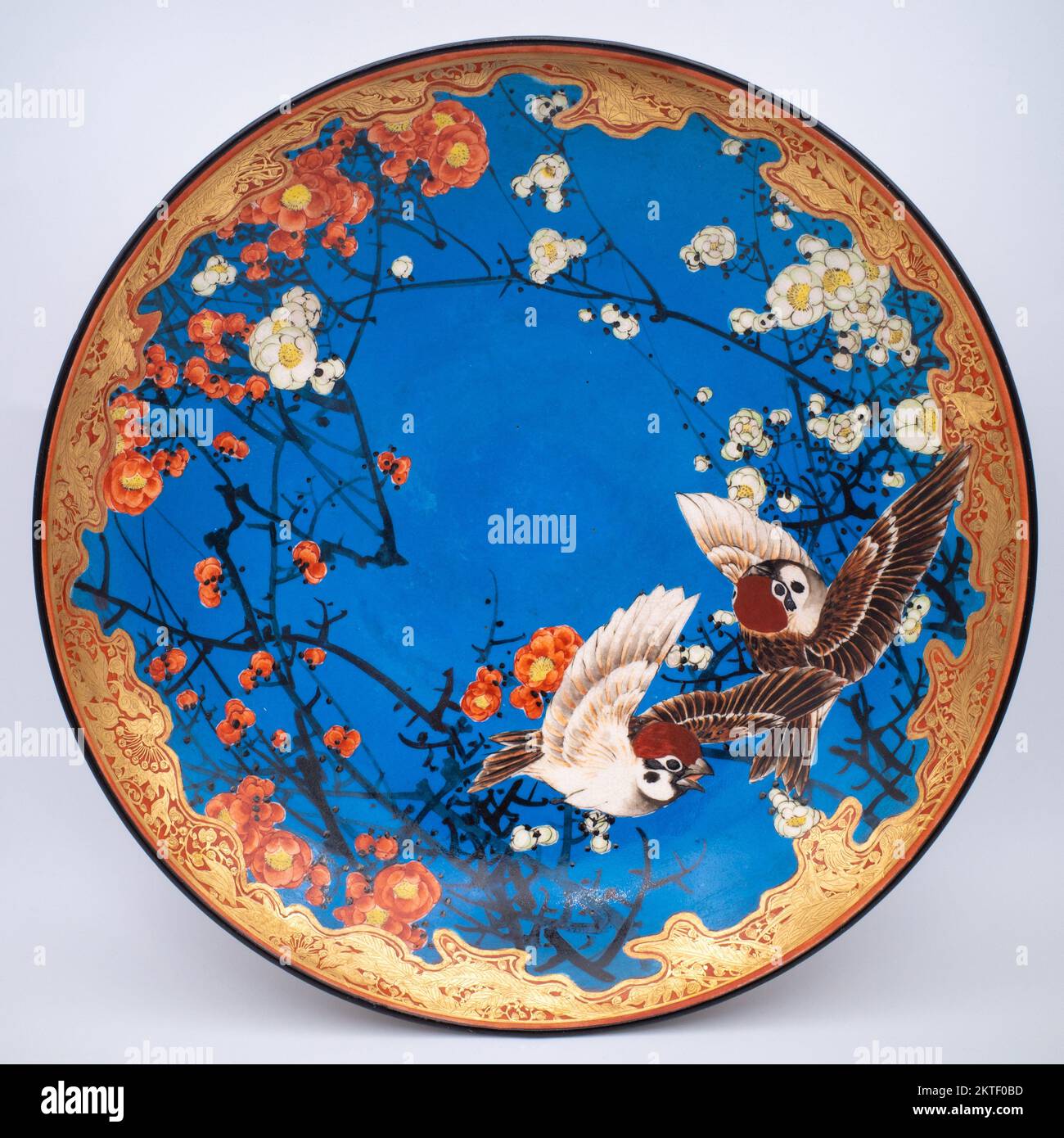 Satsuma pottery bowl hi-res stock photography and images - Alamy