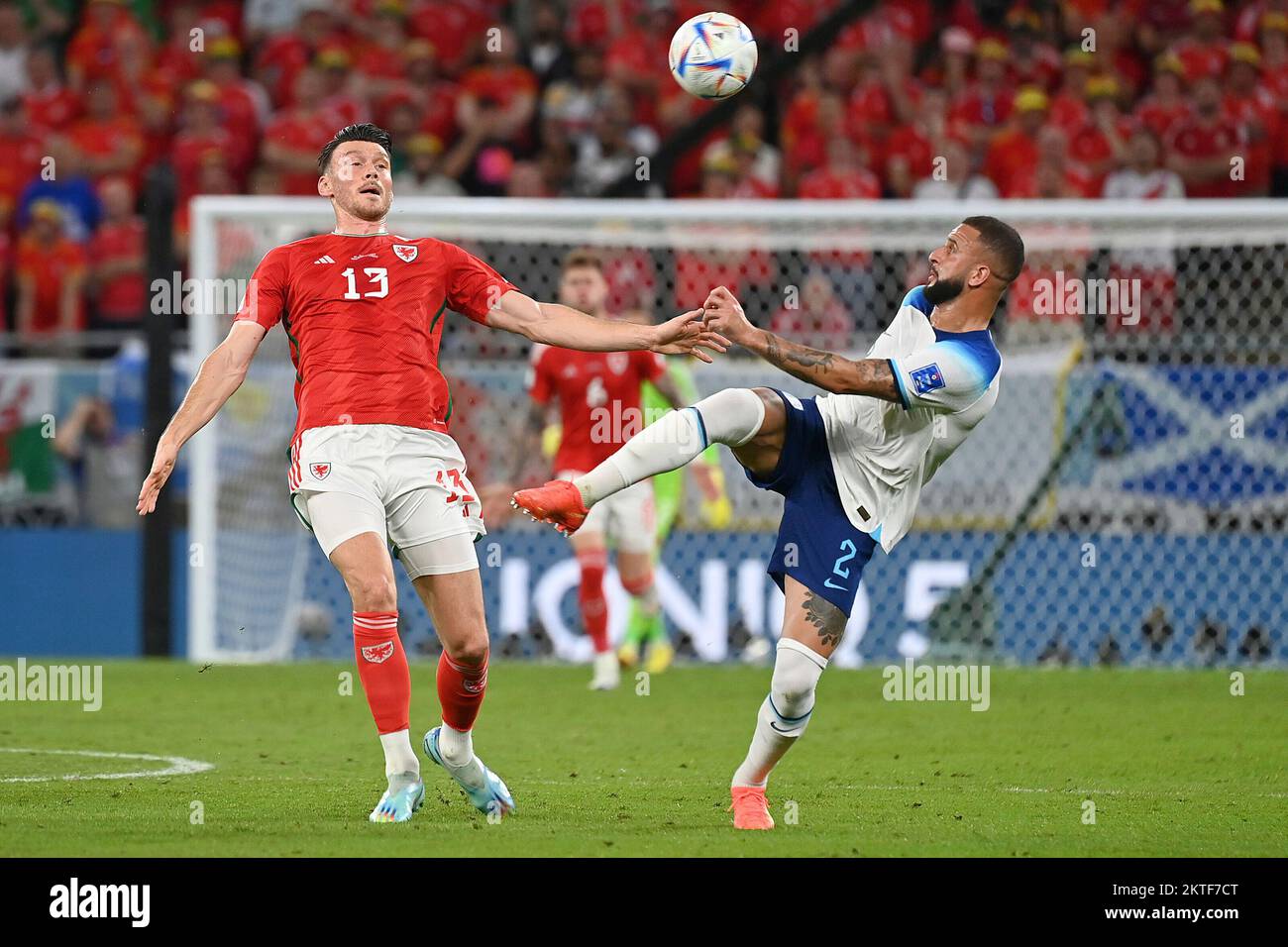 Doha, Katar. 29th Nov, 2022. From left: MOORE Kieffer (WAL), action ...