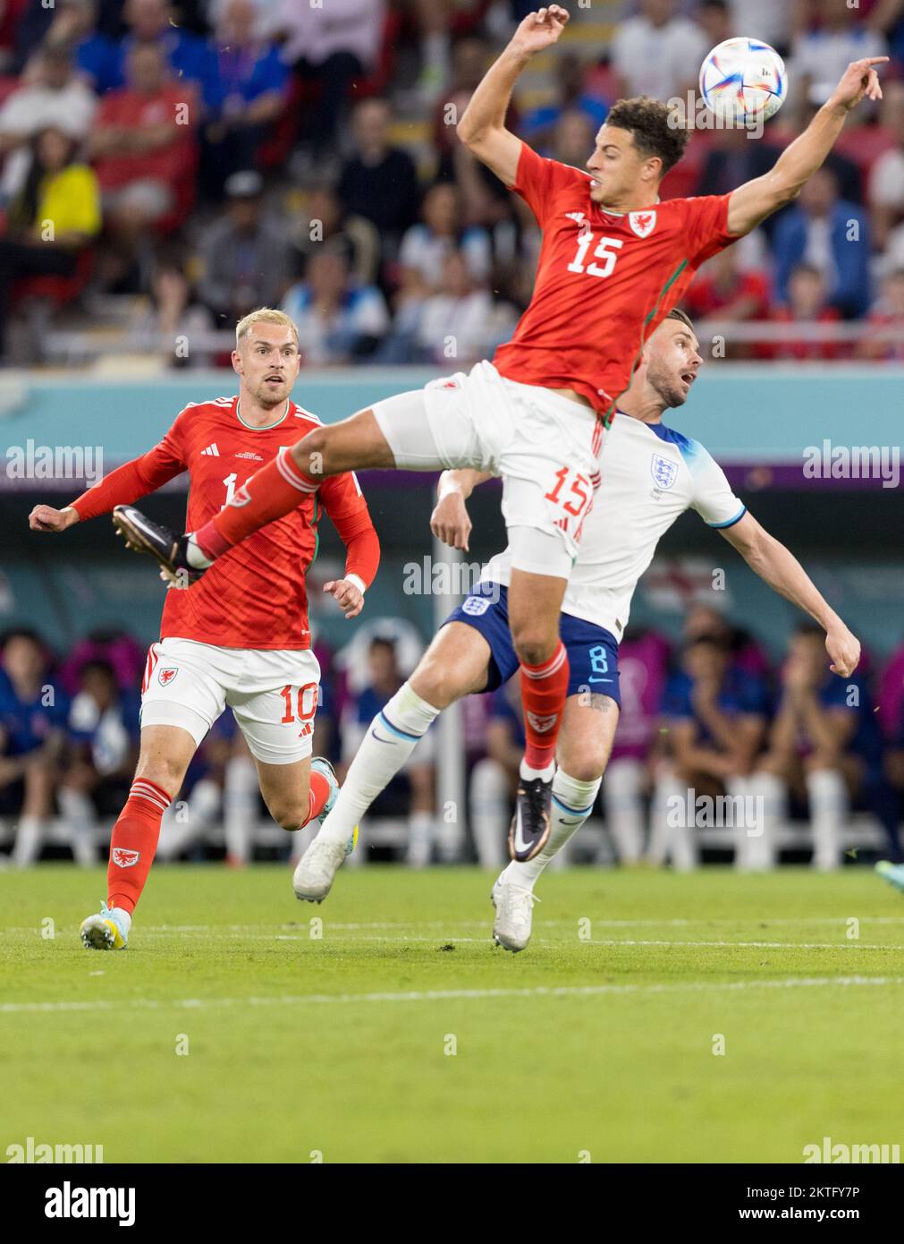 Doha, pilka nozna, Mistrzostwa Swiata, Walia - Anglia, N/z Aaron Ramsey ...