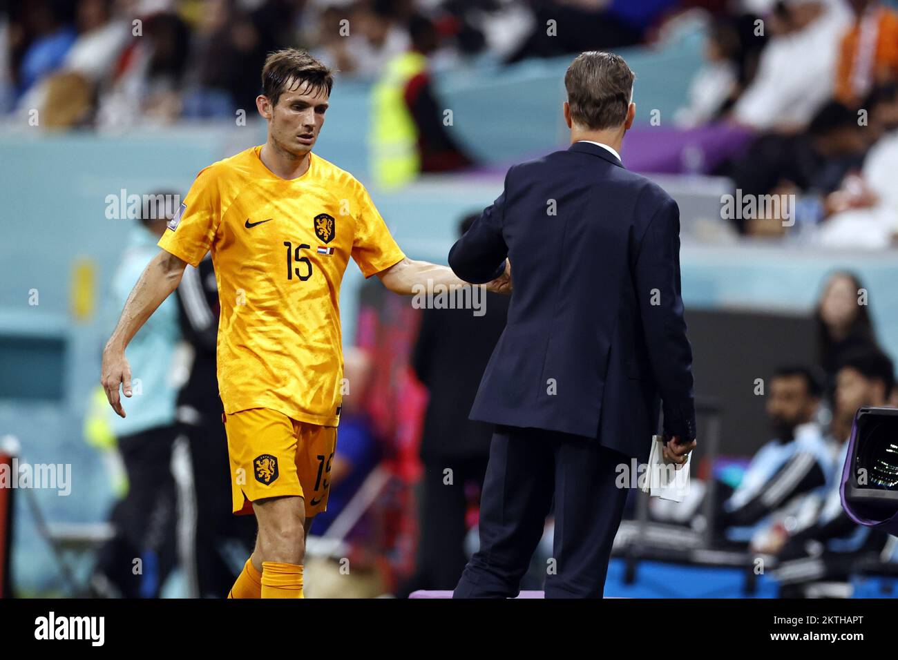 AL KHOR - (l-r) Marten de Roon of Holland, Holland coach Louis van Gaal ...