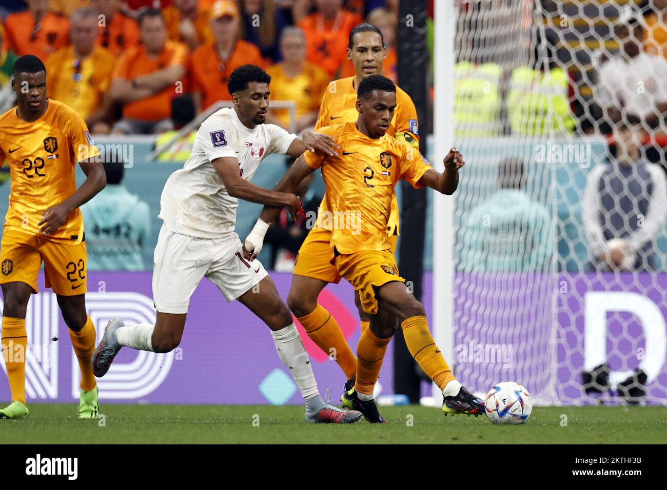 AL KHOR - (l-r) Homam Elamin of Qatar, Jurrien Timber of Holland during ...