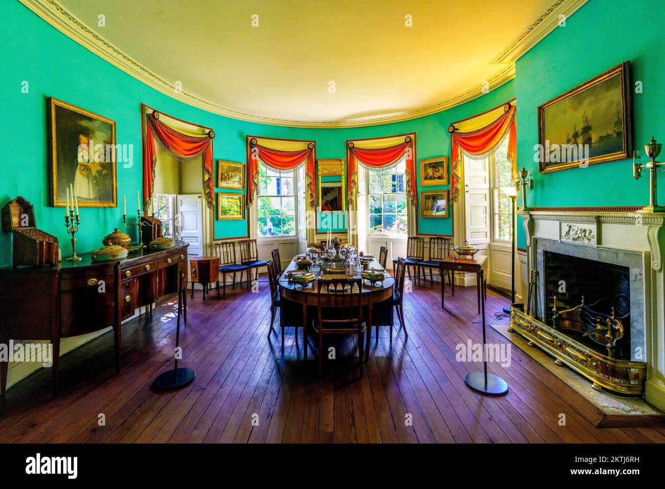 Historic Nathaniel Russell House,Dining Room Charleston, South Carolina ...