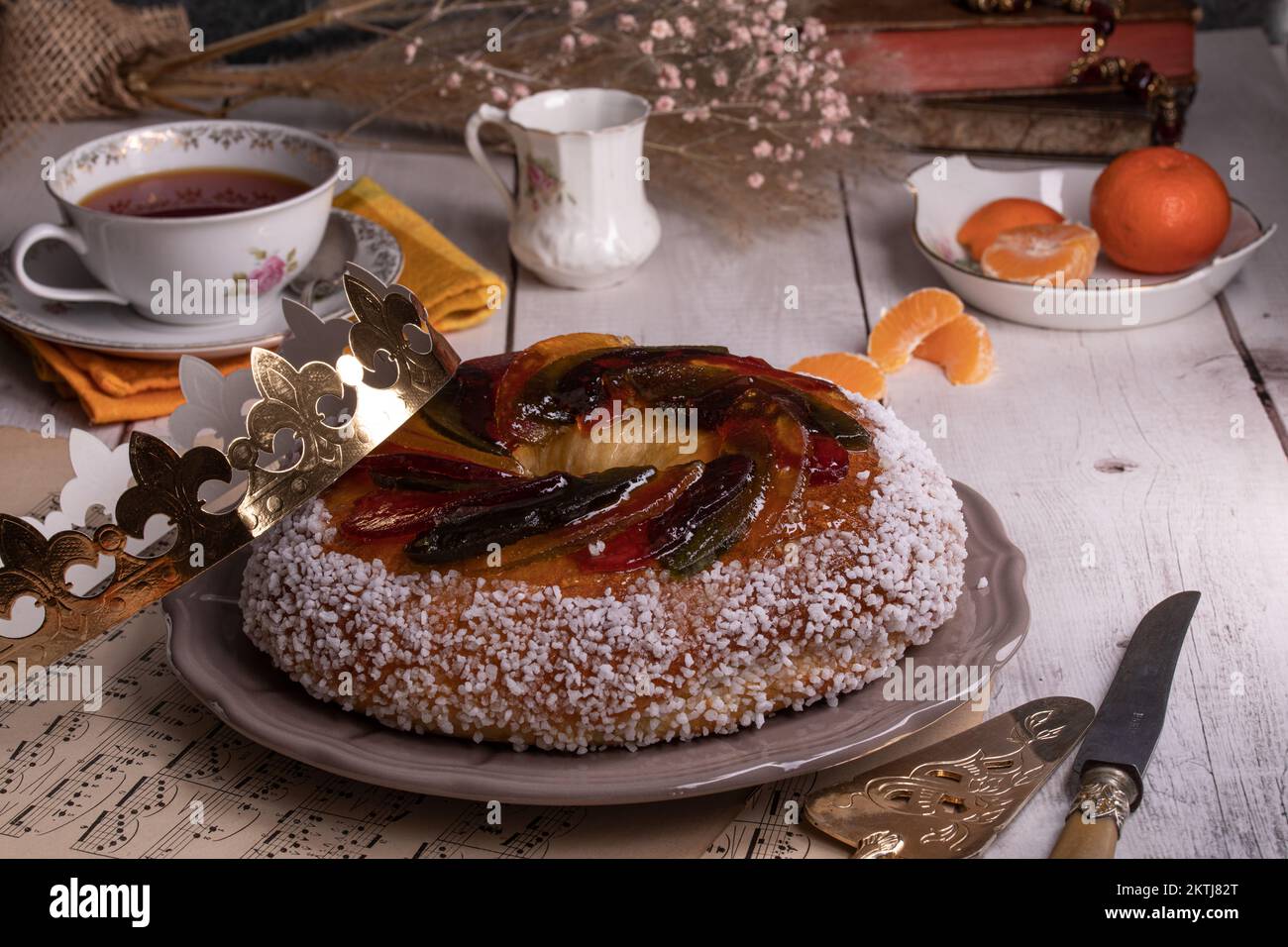 Rosca de reyes, king cake, glazed fruit, Provencal Galette des rois for ...