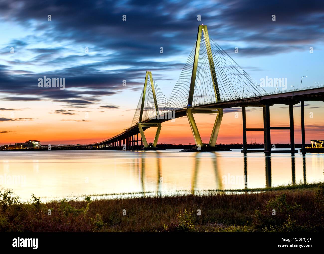 Charleston ravenel bridge sunset hi-res stock photography and images ...
