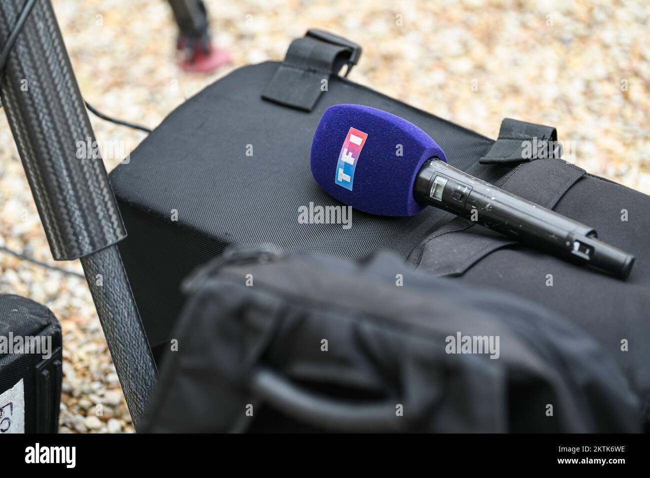 Paris, France, 29/11/2022, Microphone illustration (mic, mike, micro ...