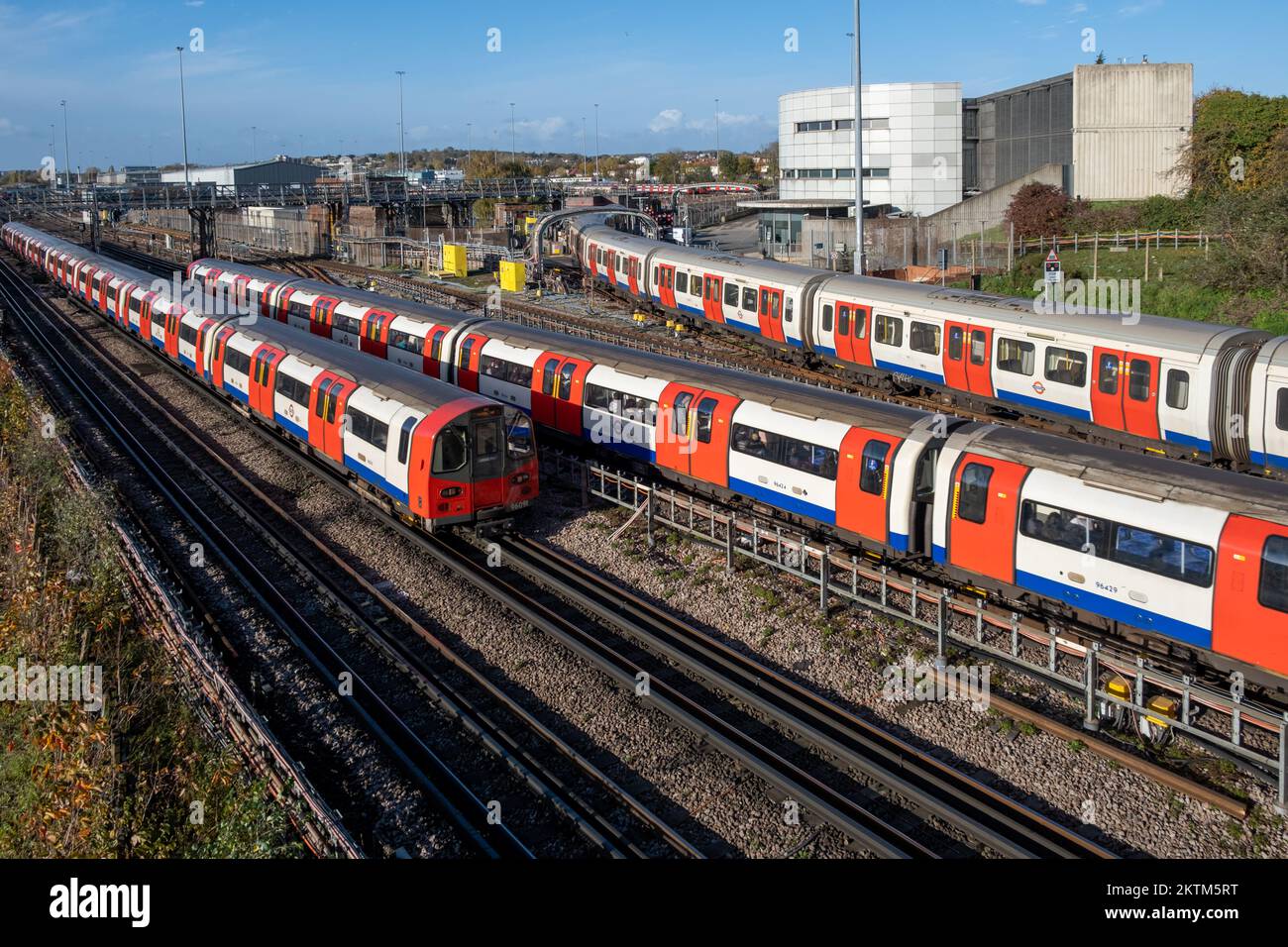 Tube trains pass each other hi-res stock photography and images - Alamy