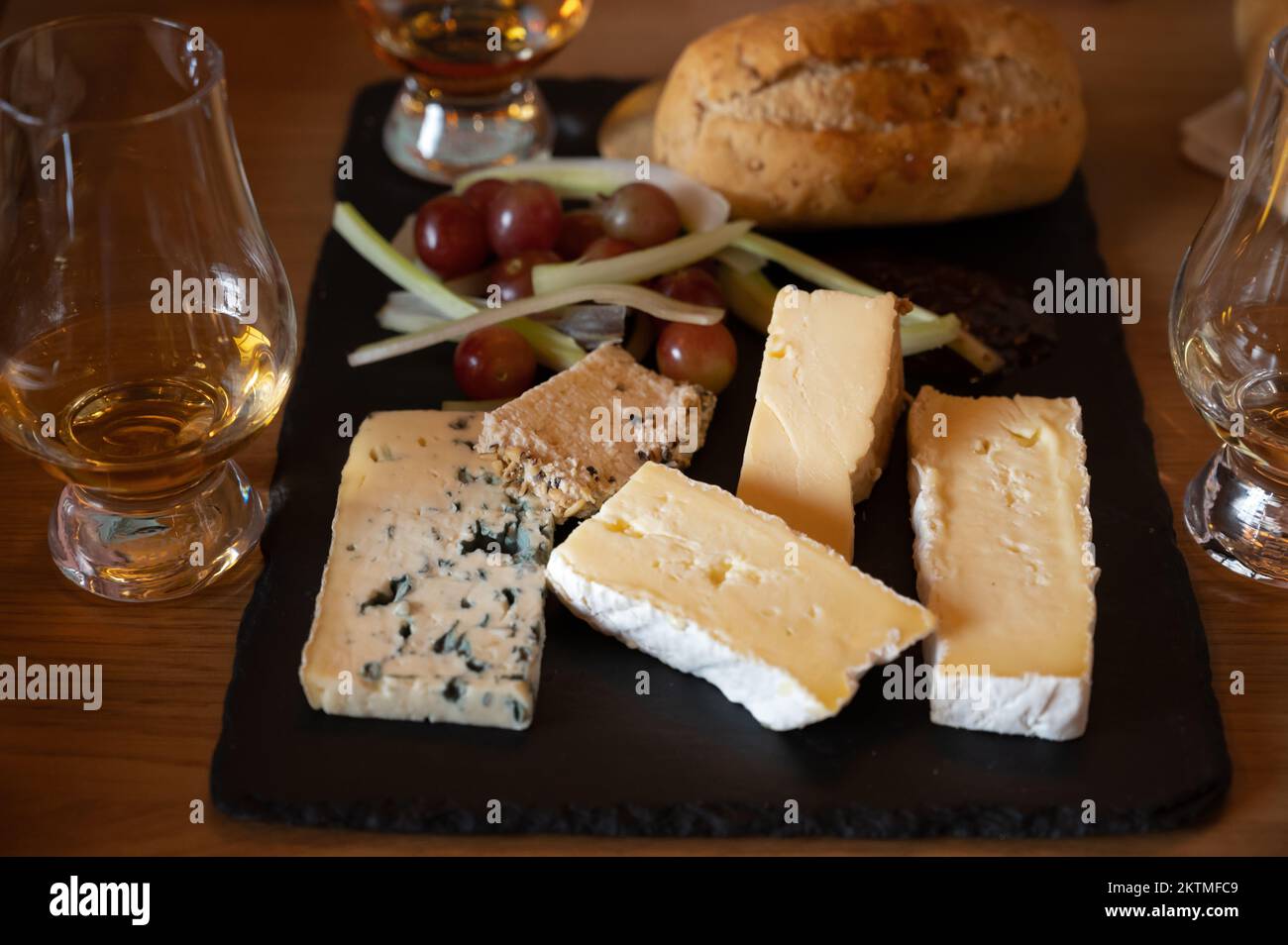 Smoked stilton hi-res stock photography and images - Alamy