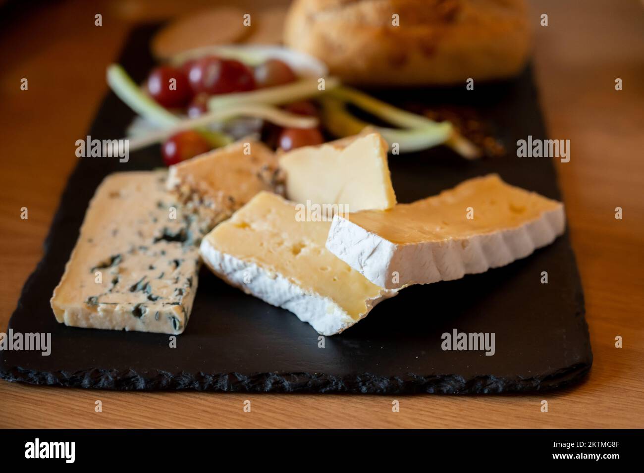 Cheddar stilton brie cheese hi-res stock photography and images - Alamy