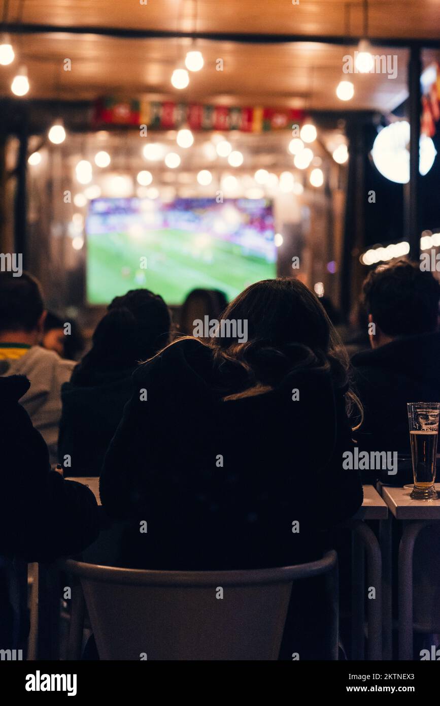 Crowd of people sitting watching game hi-res stock photography and ...