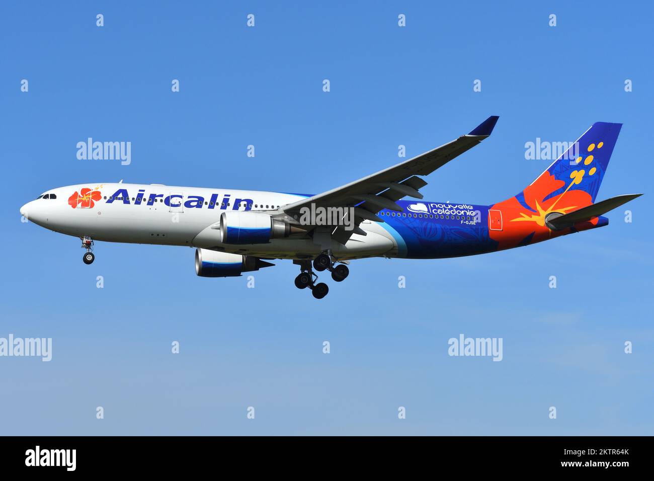 Aircalin plane hi-res stock photography and images - Alamy