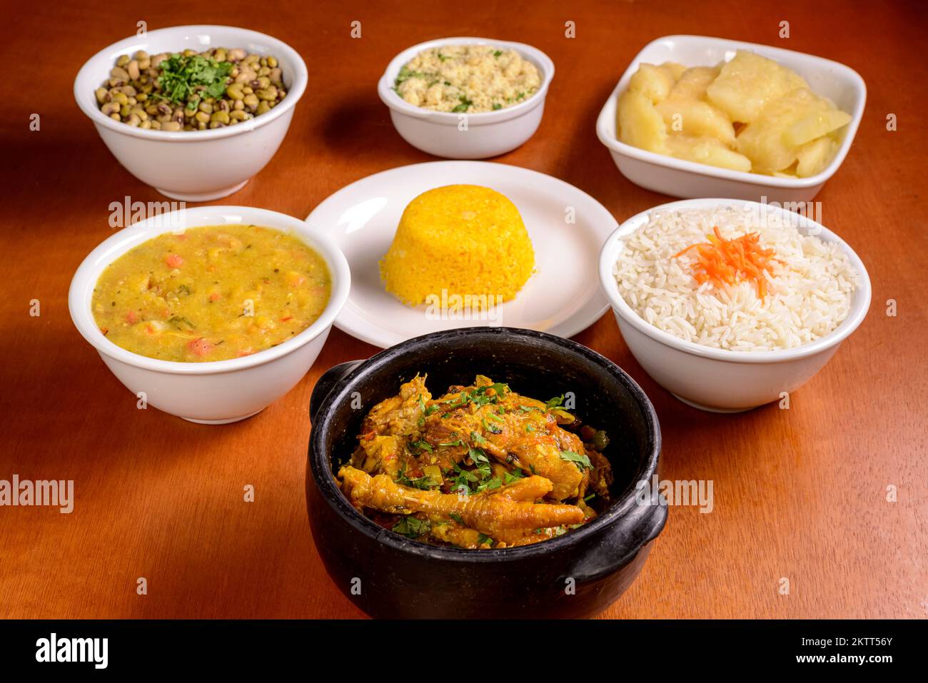 Galinha ao molho pardo hi-res stock photography and images - Alamy