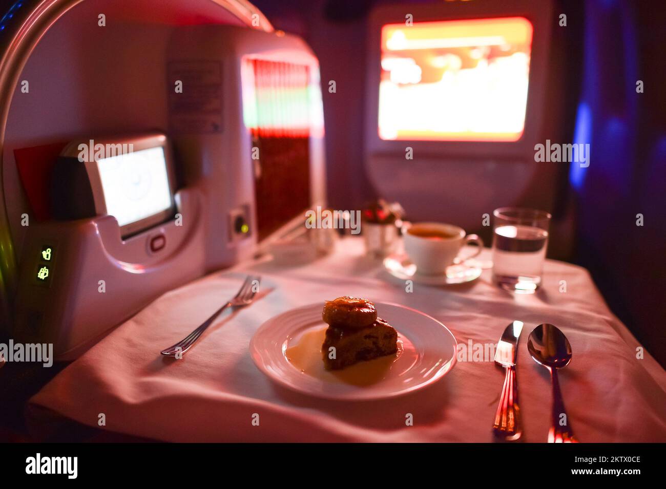 MOSCOW, RUSSIA - MARCH 30, 2015: Emirates first class Boeing-777 ...