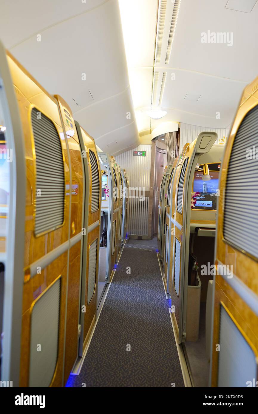Emirates first class suite hi-res stock photography and images - Alamy
