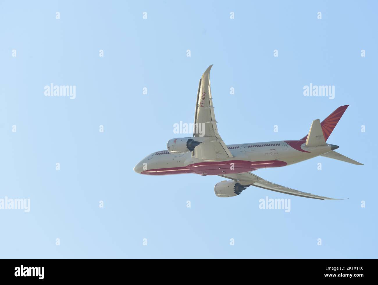 HONG KONG - APRIL 15, 2015: Air India Boeing 787 take-off. The Boeing ...