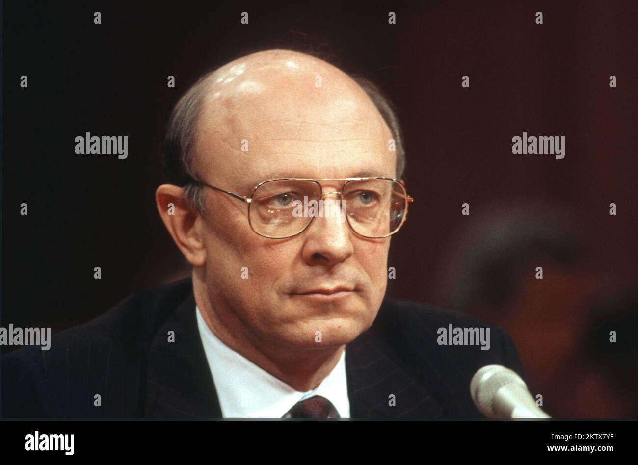 James woolsey cia hi-res stock photography and images - Alamy