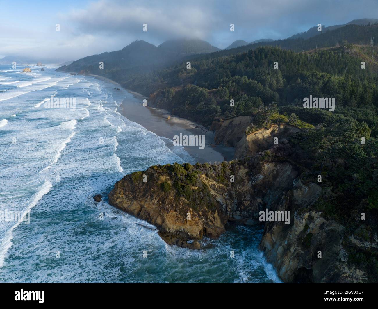 Cold oregon coast hi-res stock photography and images - Alamy