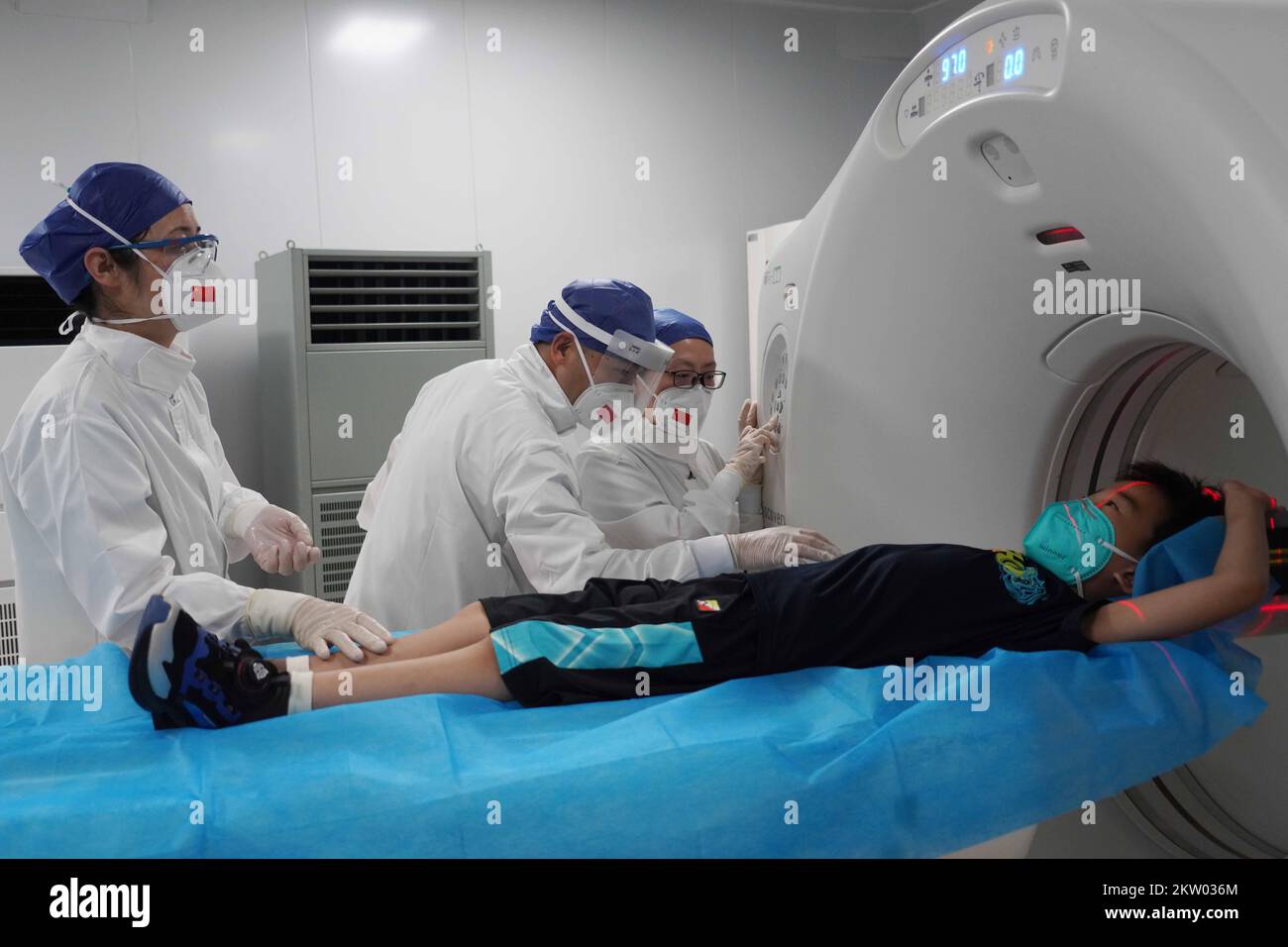 Military medical examination hi-res stock photography and images - Alamy