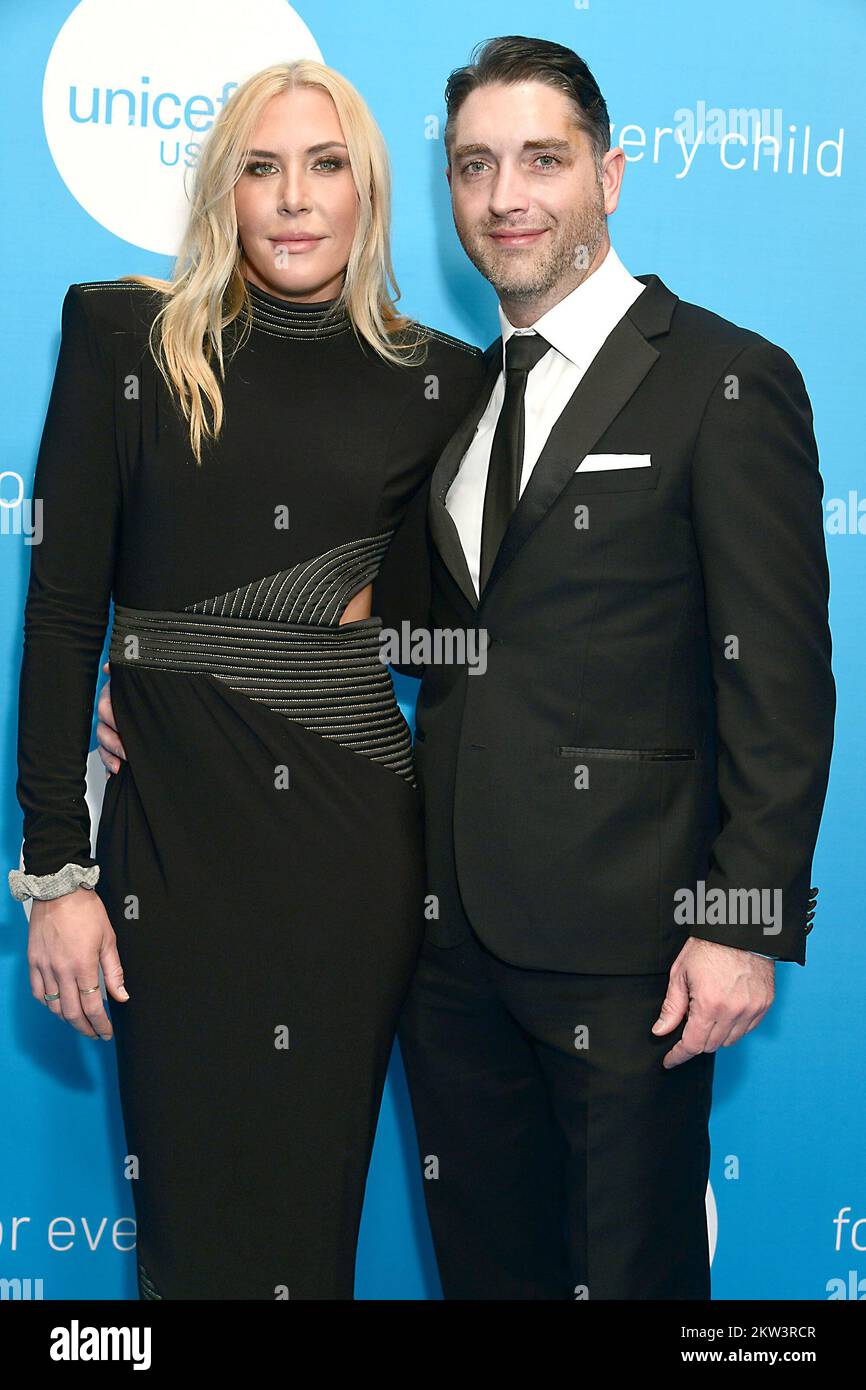New York, New York, USA. 29/11/2022, Allie Long and Casey Cordial ...
