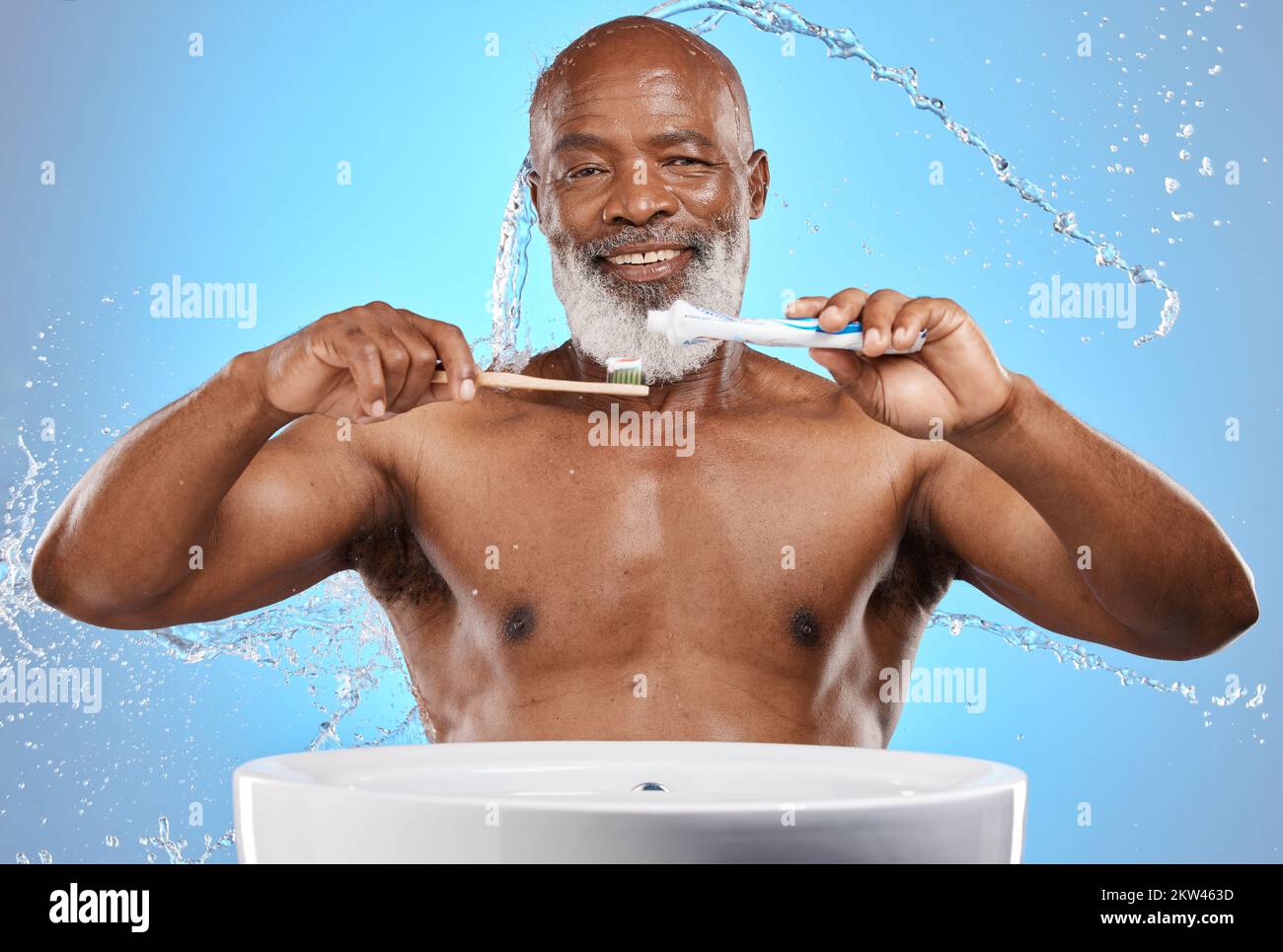 Senior man brushing teeth hi-res stock photography and images - Alamy