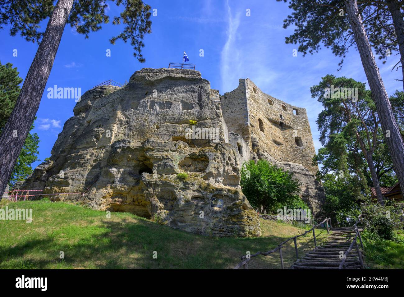 Valecov Castle Ruins, Bose?, St?edo?eský kraj, Czech Republic, Europe ...