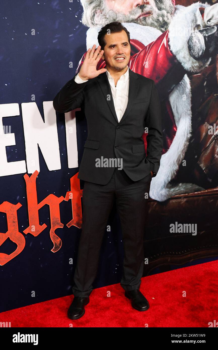 Violent night 2022 film hi-res stock photography and images - Alamy