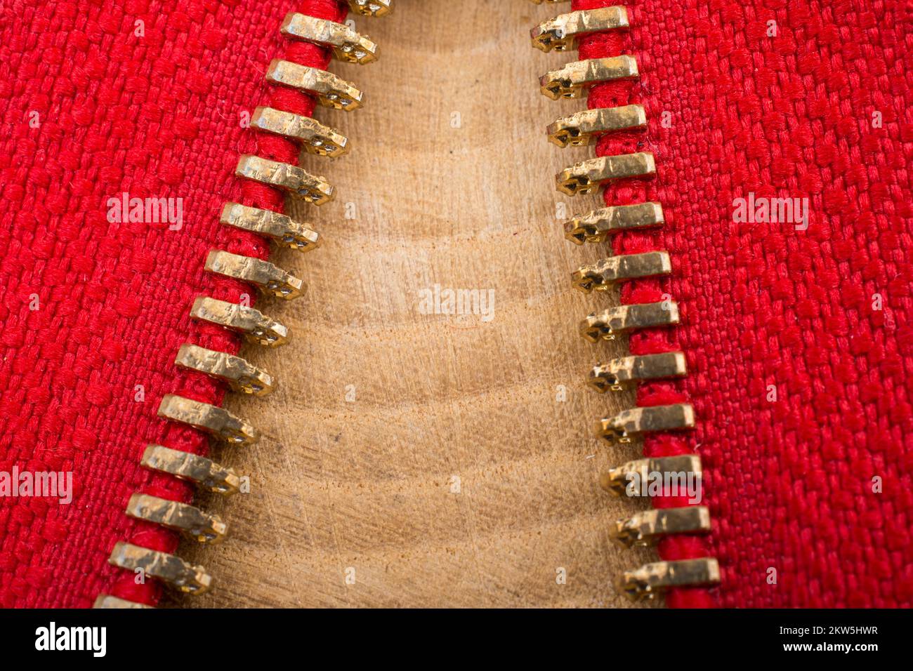 Closeup of a colorful zipper with metal teeth Stock Photo - Alamy