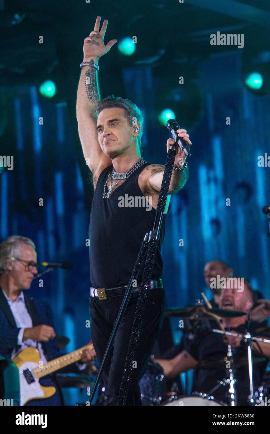 Robbie Williams Concert, Exhibition Centre, Munich, Germany, 27.08.2022 ...