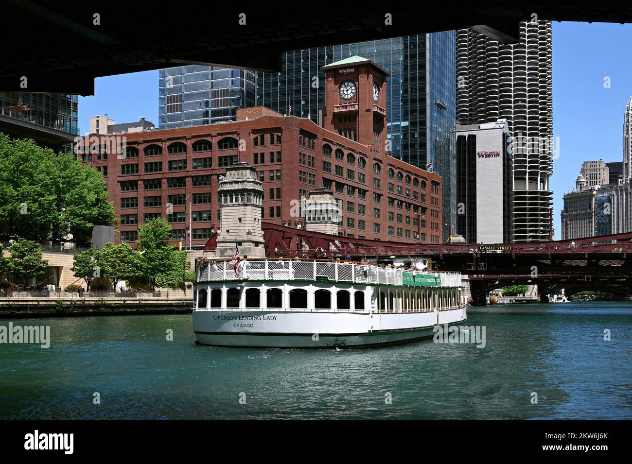 Excursion boat on the Chicago River, Chicago, Illinois, United States ...