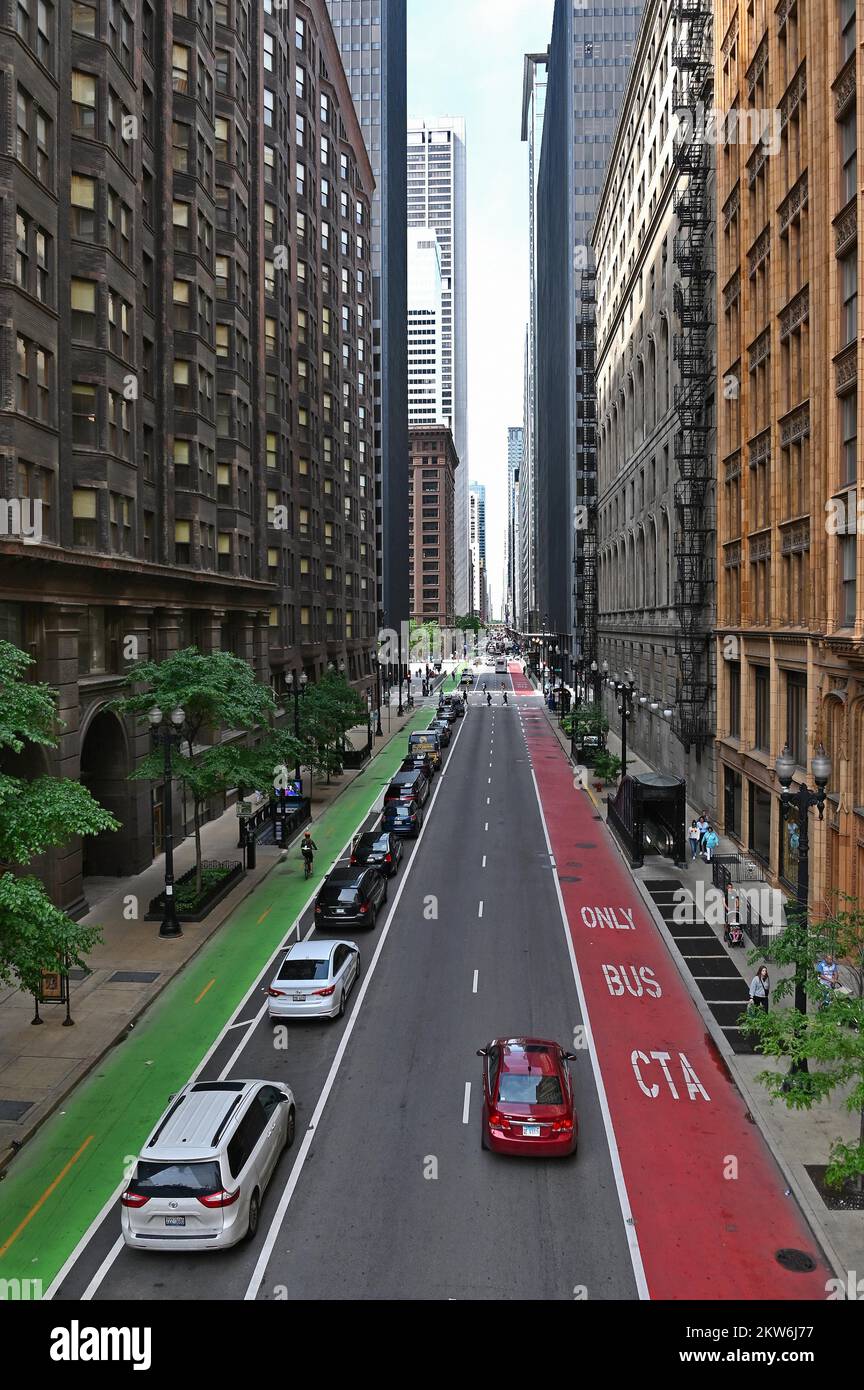 View into a street canyon Downtown from The Loop elevated railway in ...