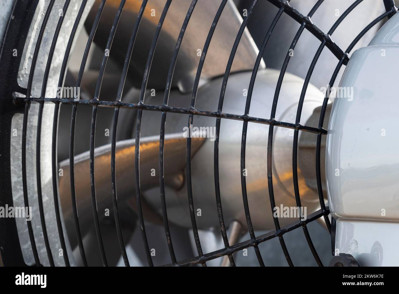 Fan gun hi-res stock photography and images - Alamy