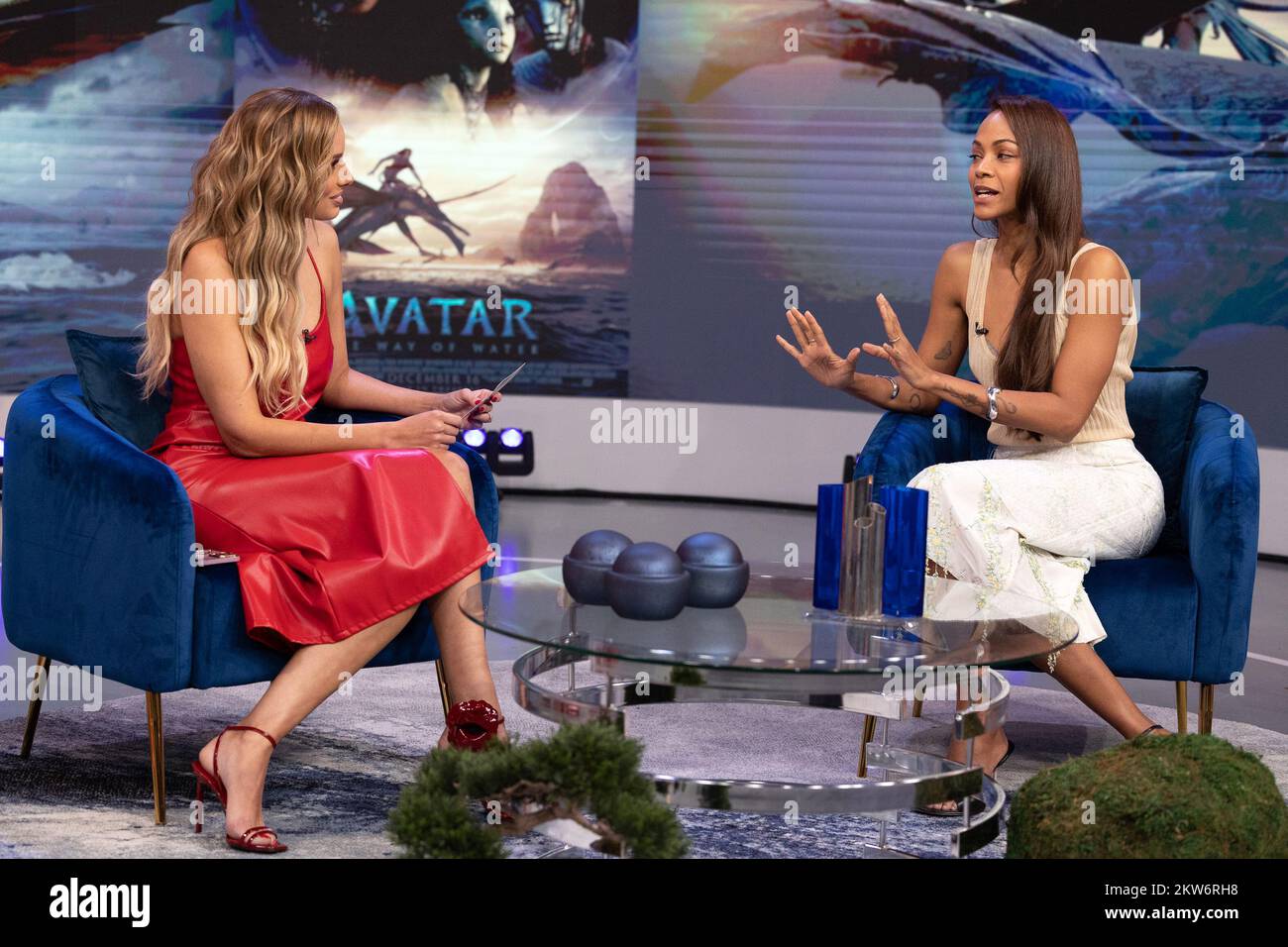 MIAMI,FL-NOV 29: Aleyda Ortiz and Zoe Saldaña are seen during En Casa ...