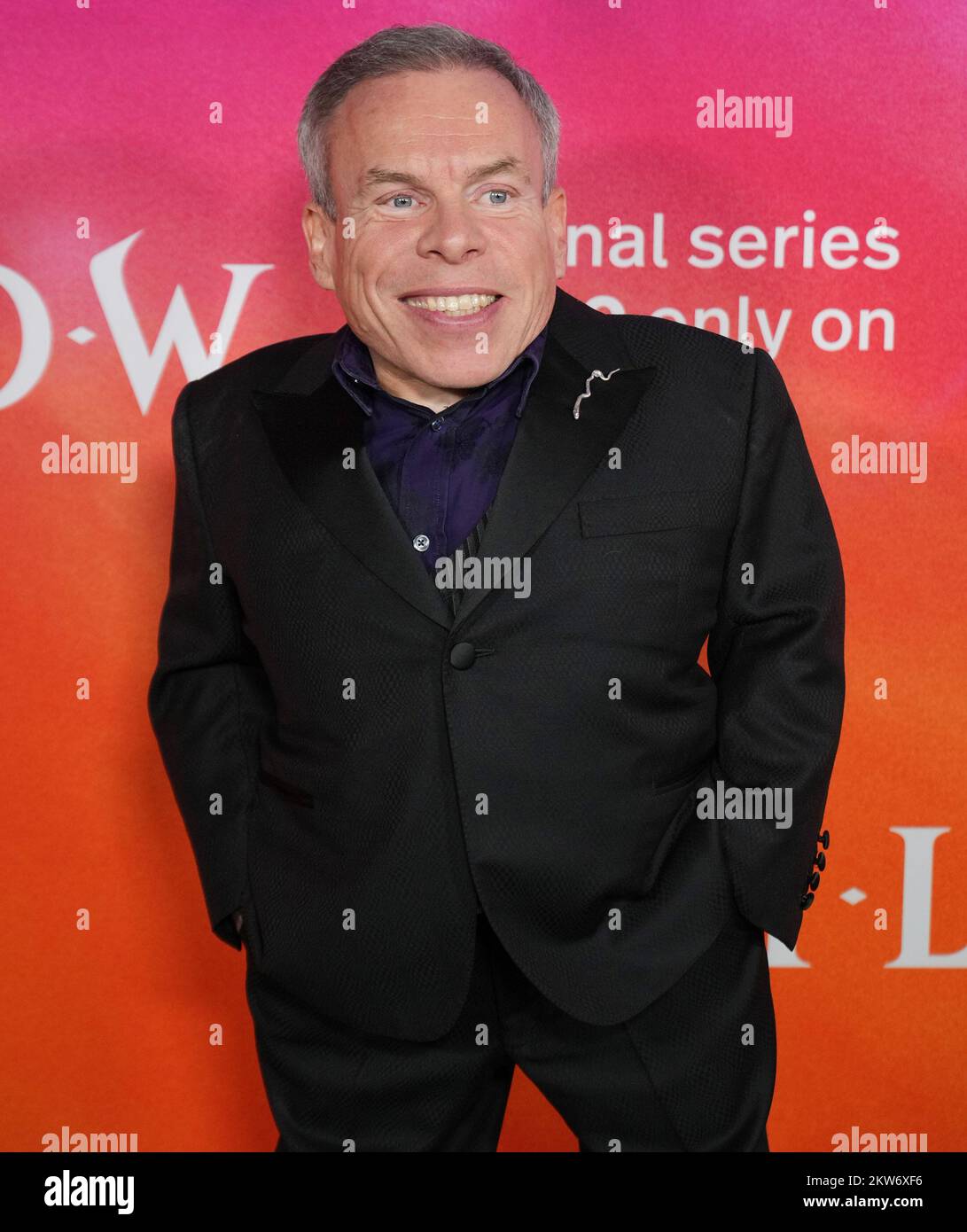 Los Angeles, USA. 29th Nov, 2022. Warwick Davis arrives at the WILLOW ...