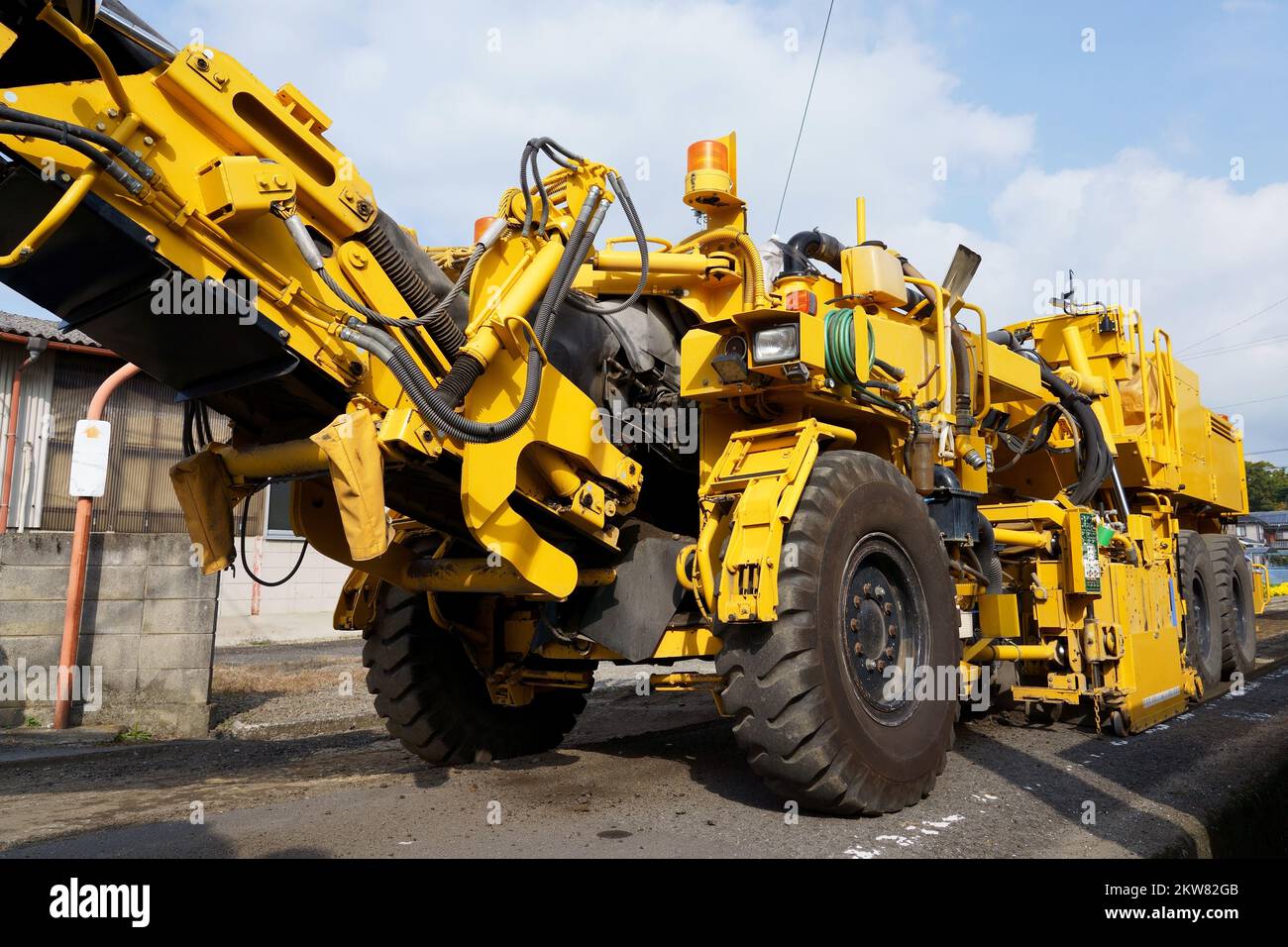 Old road asphalt work hi-res stock photography and images - Alamy