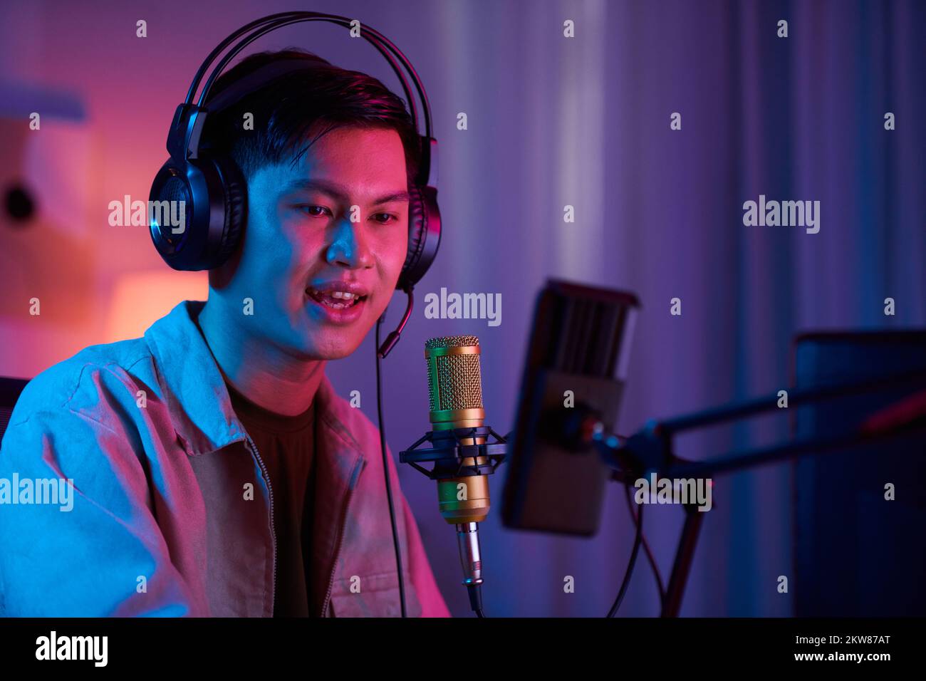 Letsplayer hi-res stock photography and images - Alamy